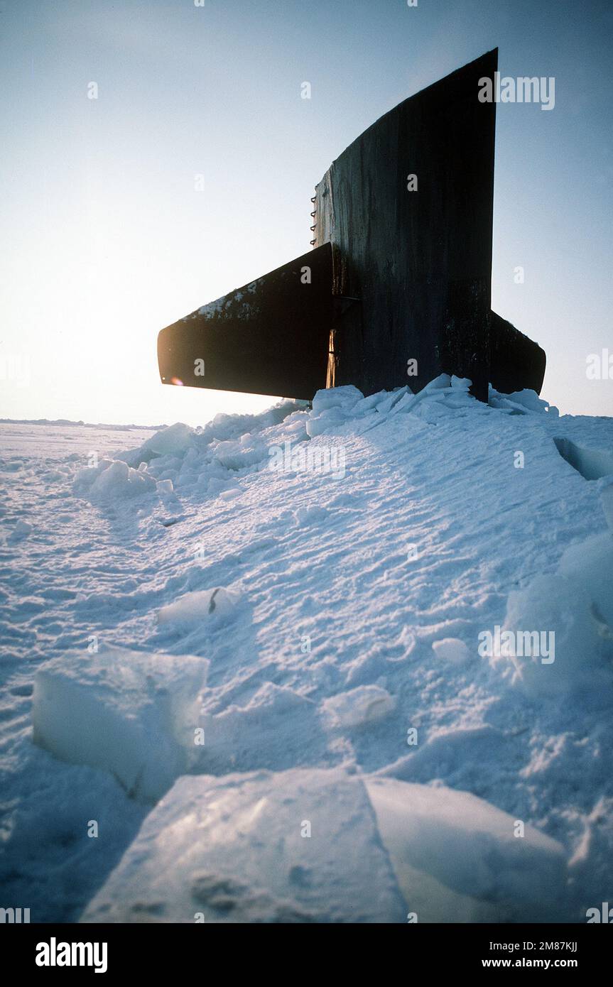 The sail of the nuclear-powered attack submarine USS BILLFISH (SSN-676 ...