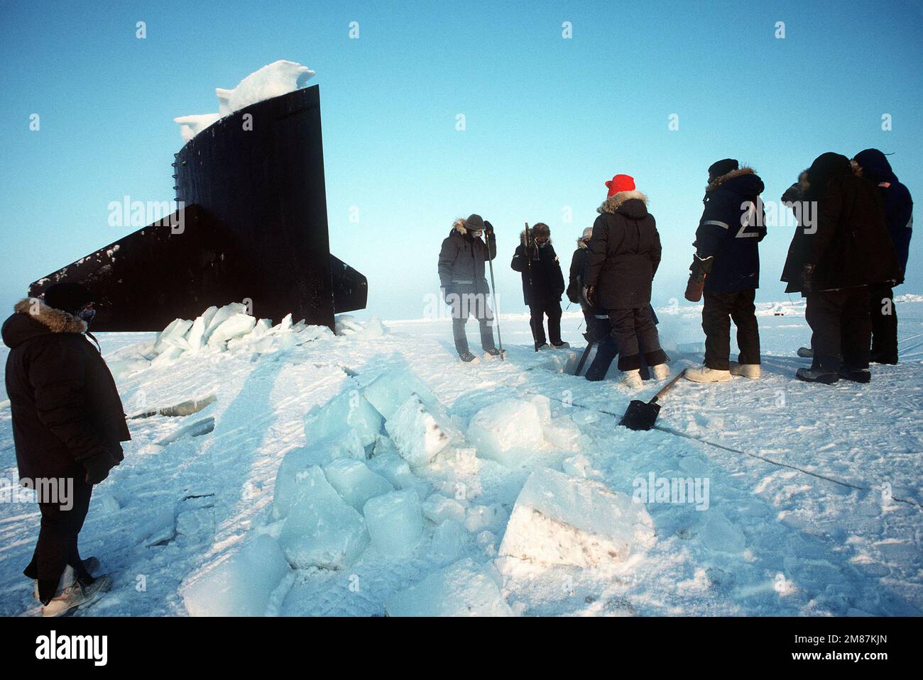 Crewmen from the nuclear-powered attack submarine USS BILLFISH (SSN-676 ...
