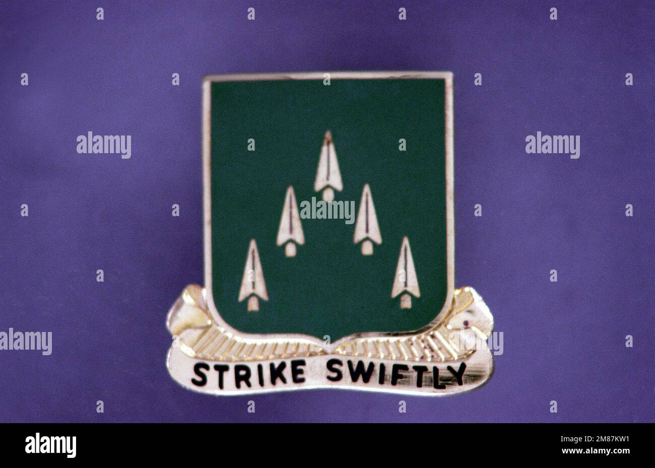 Country insignia hi-res stock photography and images - Alamy