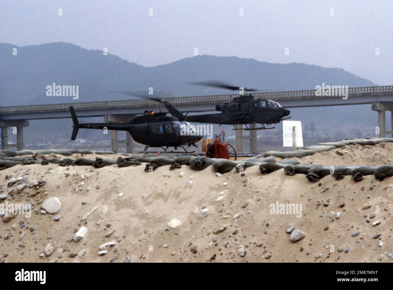 DA-ST-87-12918. Subject Operation/Series: TEAM SPIRIT '87 Country ...