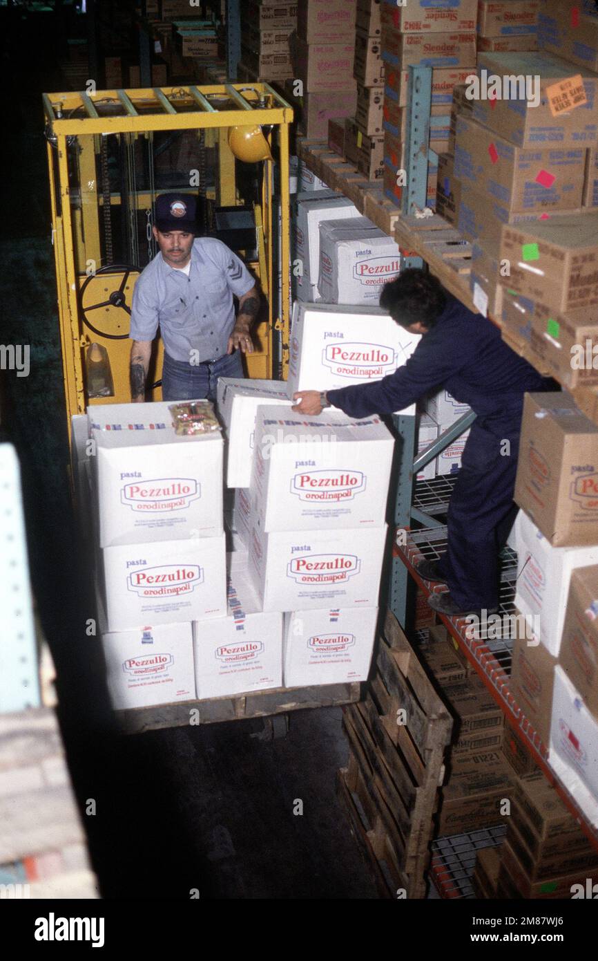 Commissary warehouse hi-res stock photography and images - Alamy