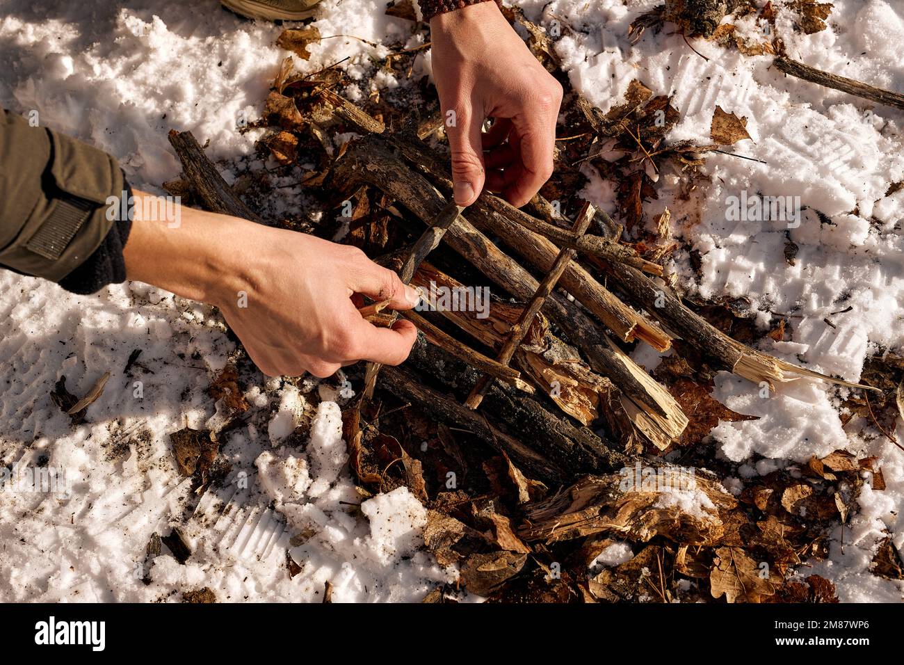 Starting campfire winter hi-res stock photography and images - Alamy