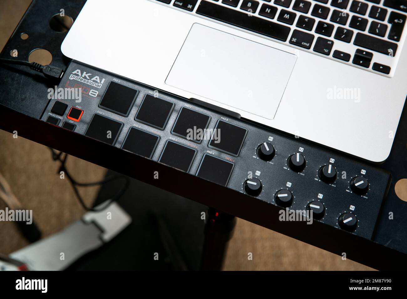 Mark Heaney's drum kit at Rubix Studios, London Stock Photo - Alamy