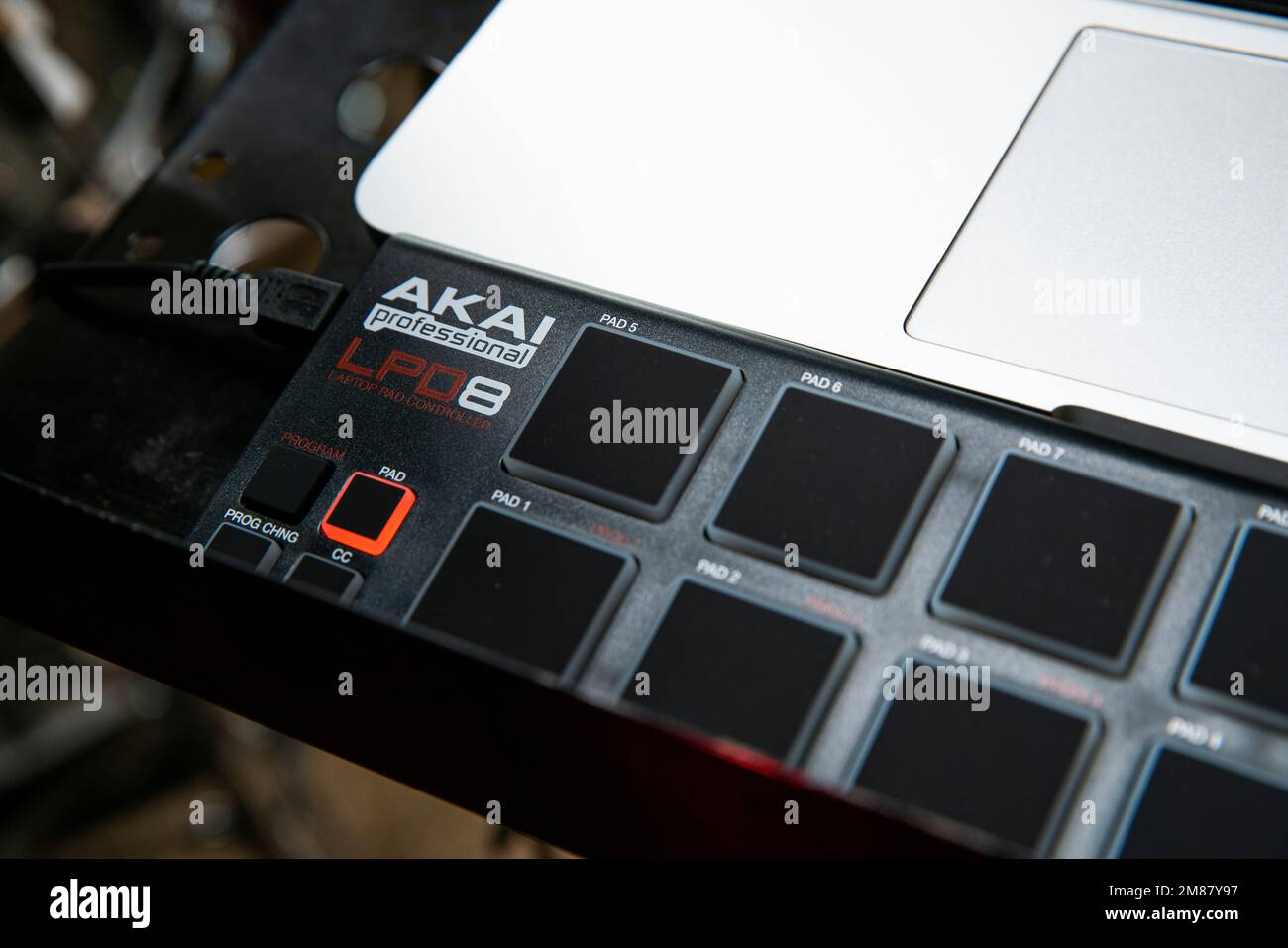 Mark Heaney's drum kit at Rubix Studios, London Stock Photo - Alamy
