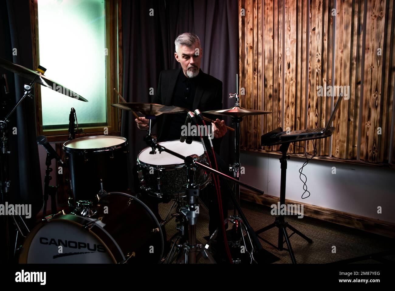 Mark Heaney photographed at Rubix Studios, London Stock Photo - Alamy