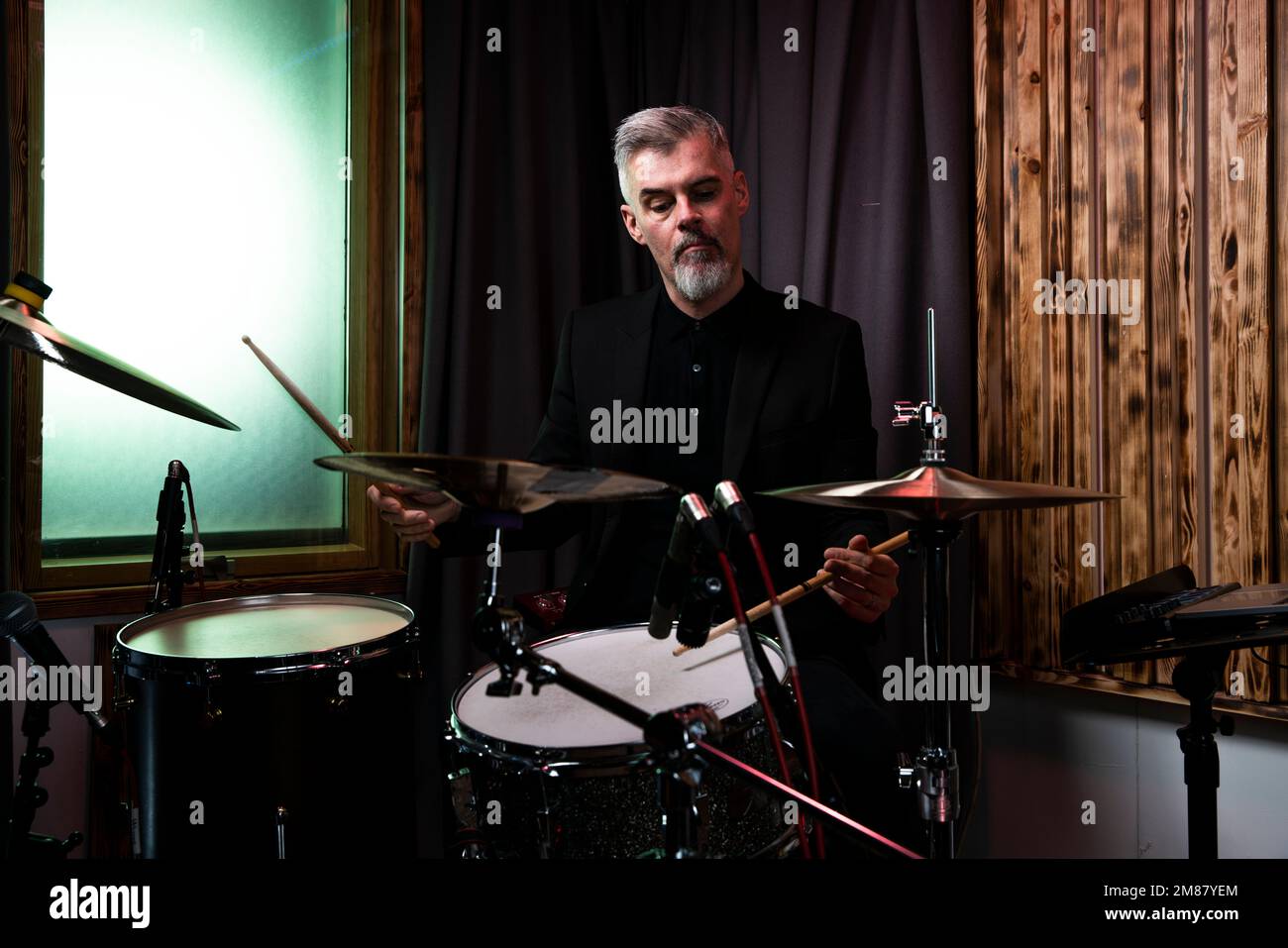 Mark Heaney photographed at Rubix Studios, London Stock Photo - Alamy