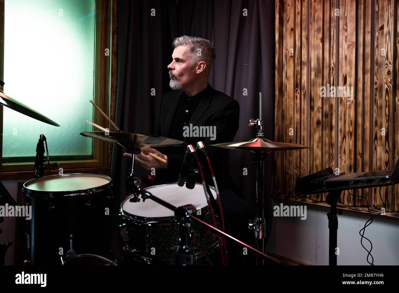 Mark Heaney photographed at Rubix Studios, London Stock Photo - Alamy