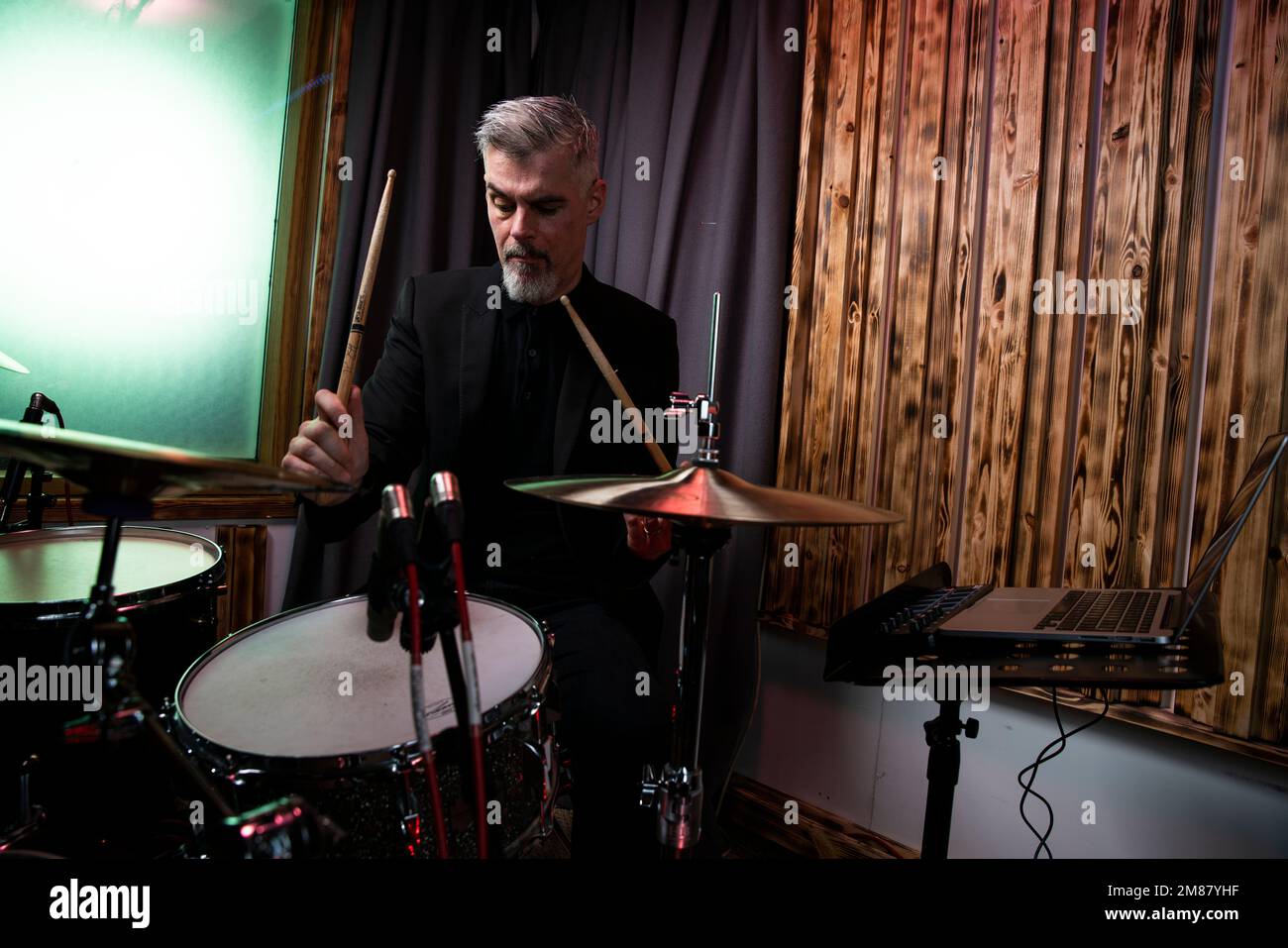Mark Heaney photographed at Rubix Studios, London Stock Photo - Alamy