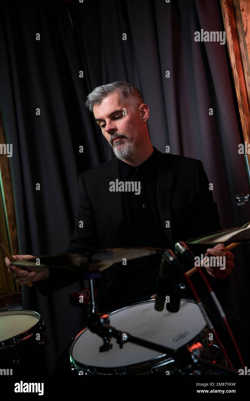 Mark Heaney photographed at Rubix Studios, London Stock Photo - Alamy