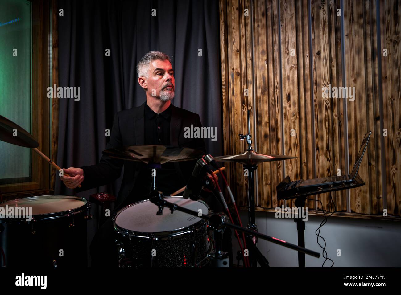 Mark Heaney photographed at Rubix Studios, London Stock Photo - Alamy