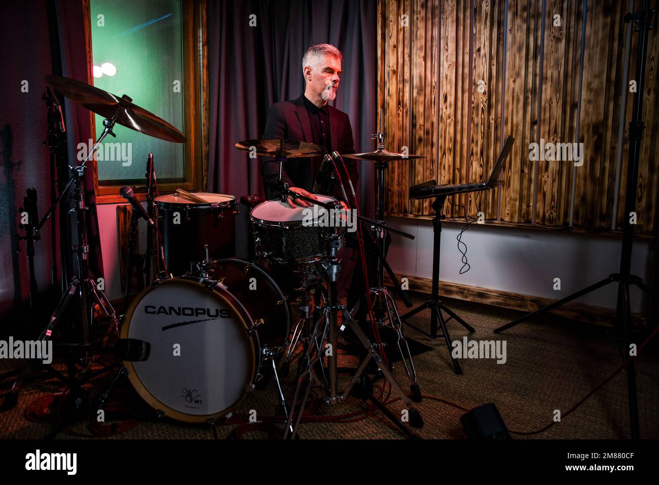 Mark Heaney photographed at Rubix Studios, London Stock Photo - Alamy
