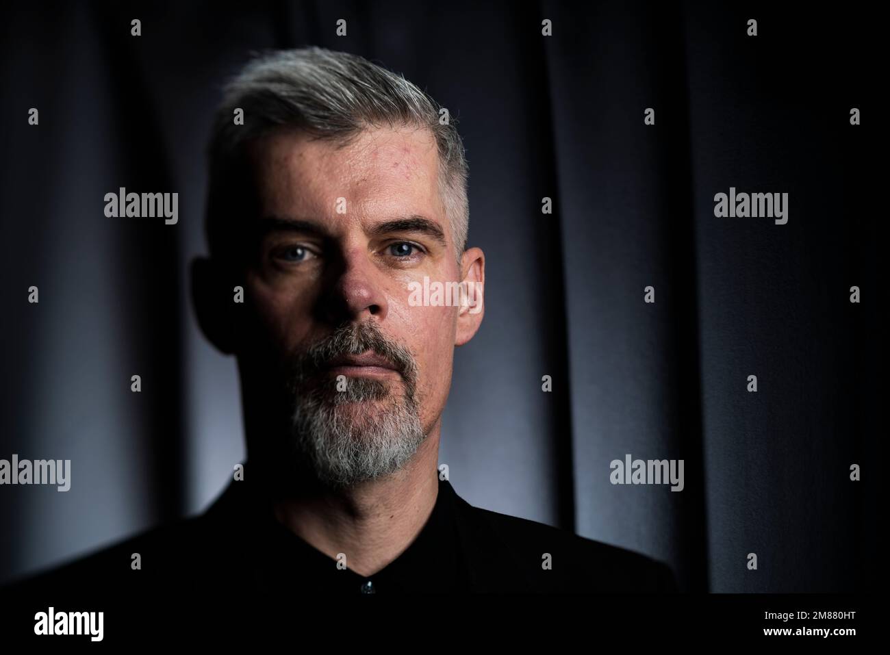 Mark Heaney photographed at Rubix Studios, London Stock Photo - Alamy