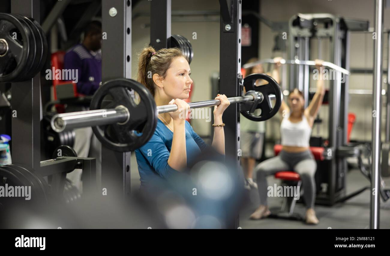 Barbell exercises hi-res stock photography and images - Alamy