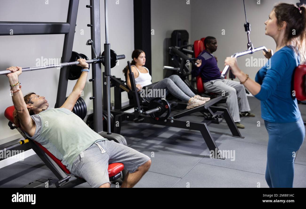 Barbell exercises hi-res stock photography and images - Alamy