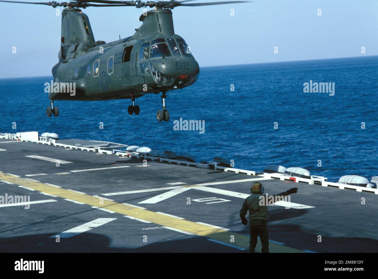 DN-ST-87-11781. Base: USS Belleau Wood (LHA 3 Stock Photo - Alamy