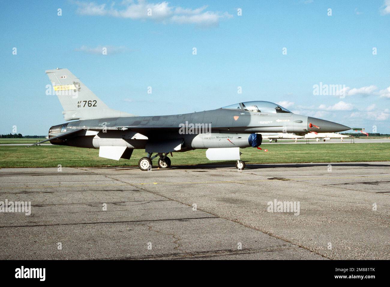 A right side view of a Vermont Air National Guard F-16 Fighting Falcon ...