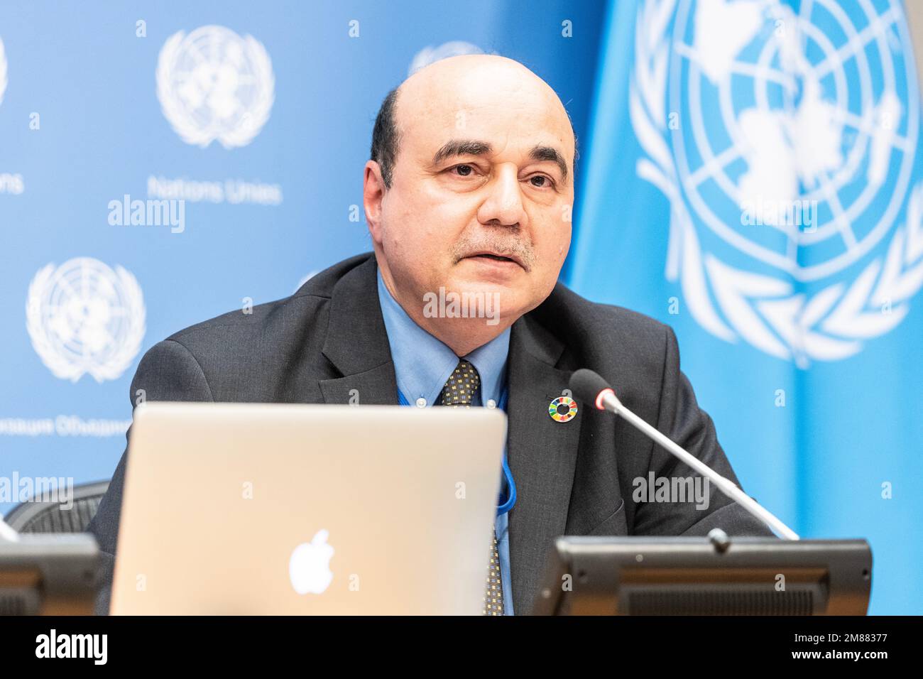 Shantanu mukherjee hi-res stock photography and images - Alamy