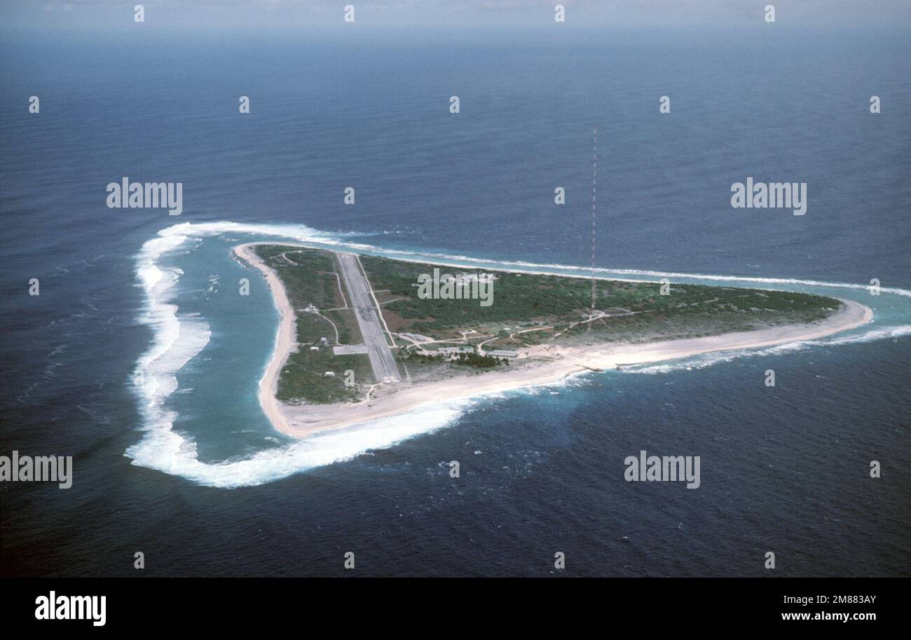 DF-ST-87-08298. Base: Marcus Island Country: Japan (JPN Stock Photo - Alamy