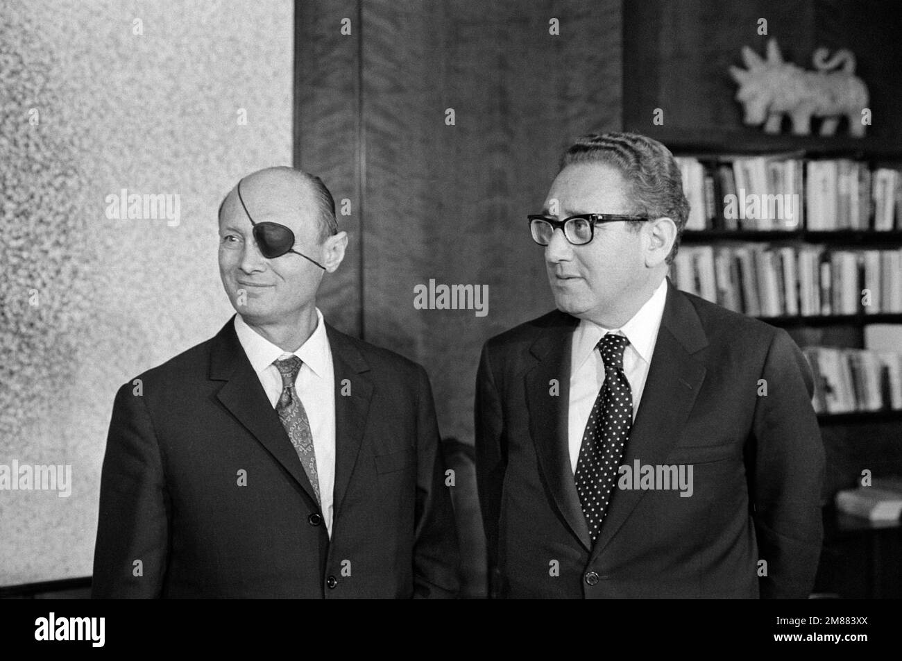 January 4 1970 Black and White Stock Photos & Images - Alamy