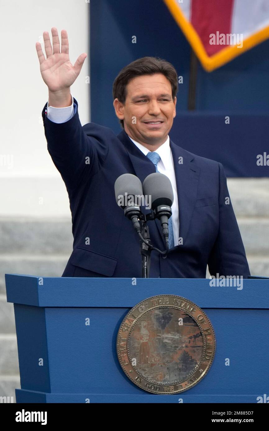 Florida Gov. Ron DeSantis waves after being sworn in for his second ...