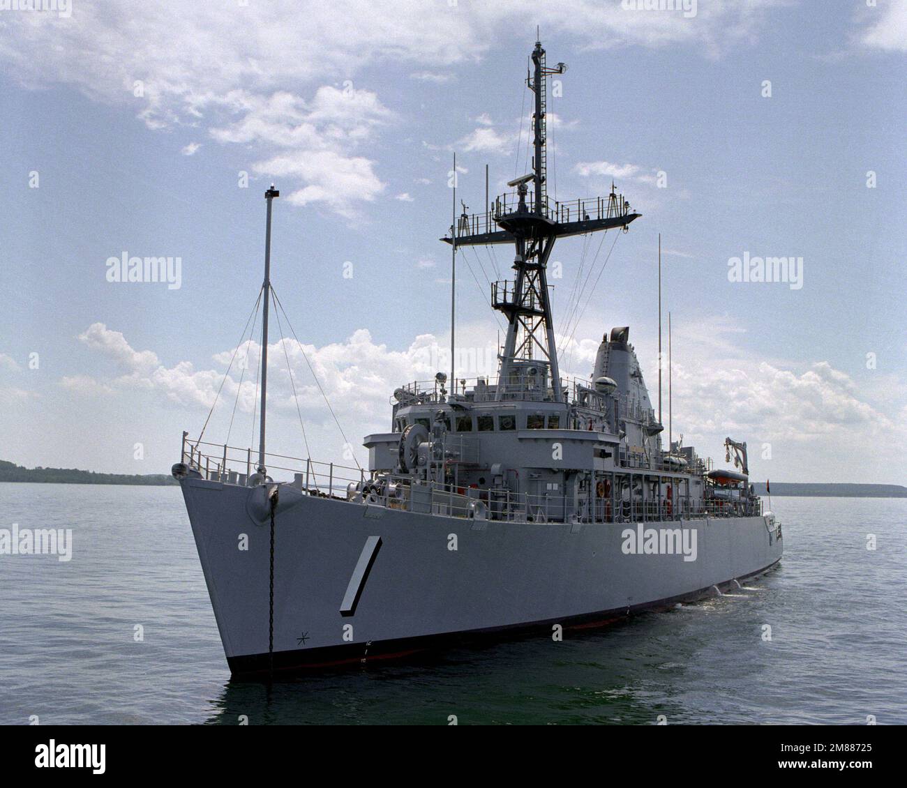 Uss avenger mcm 1 hi-res stock photography and images - Alamy