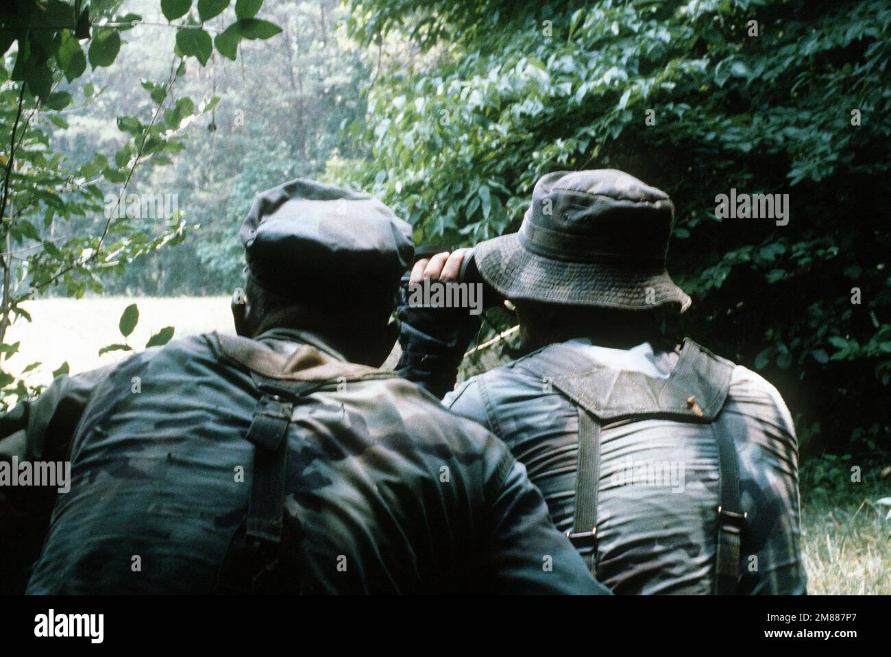 Marine corps scout sniper school hi-res stock photography and images ...