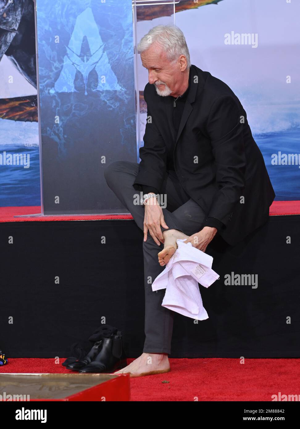 Hand and footprints ceremony hi-res stock photography and images - Alamy