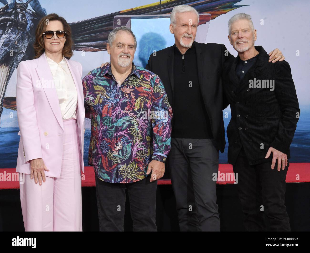 Los Angeles, USA. 12th Jan, 2023. (L-R) Sigourney Weaver, Jon Landau, James Cameron and Stephen ...