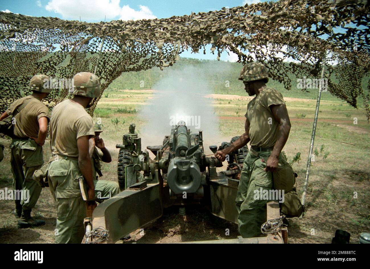 Artillerymen of Btry. C, 2nd Bn., 11th Field Arty., 25th Inf. Div ...