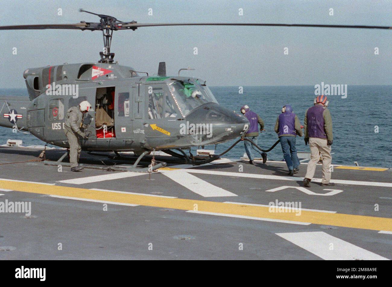 Uss guam lph 9 hi-res stock photography and images - Alamy