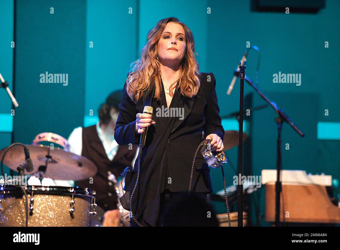 **FILE PHOTO** Lisa Marie Presley Reportedly In Critical Condition and ...