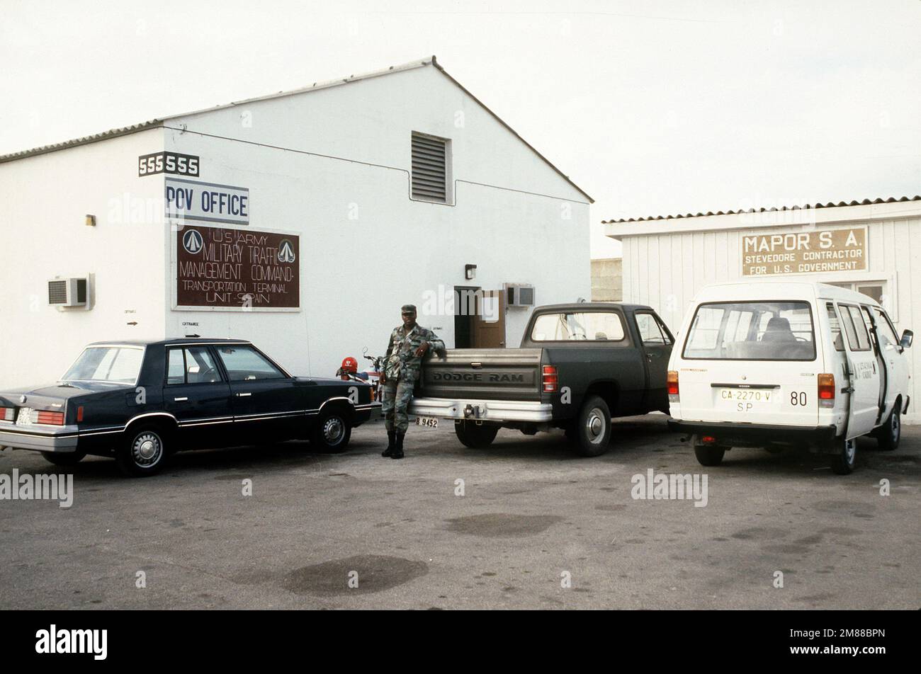 Privately owned military vehicle hi-res stock photography and images ...