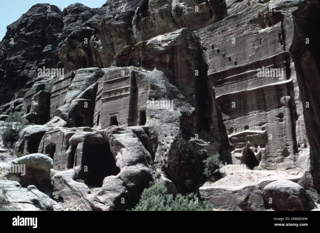 DF-ST-89-01115. Subject Operation/Series: SHADOW HAWK Base: Petra ...