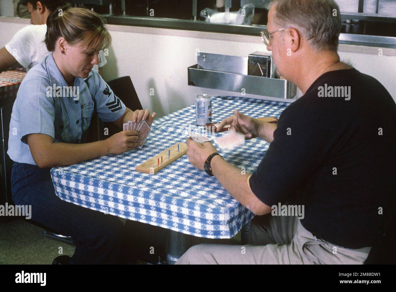 DN-ST-88-01122. Base: USS Grapple (ARS 53 Stock Photo - Alamy