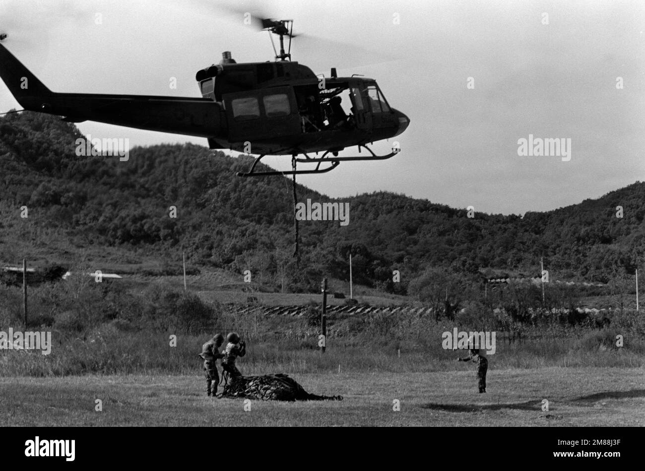 DM-SN-88-07924. Subject Operation/Series: BEAR HUNT Base: Uncheon ...