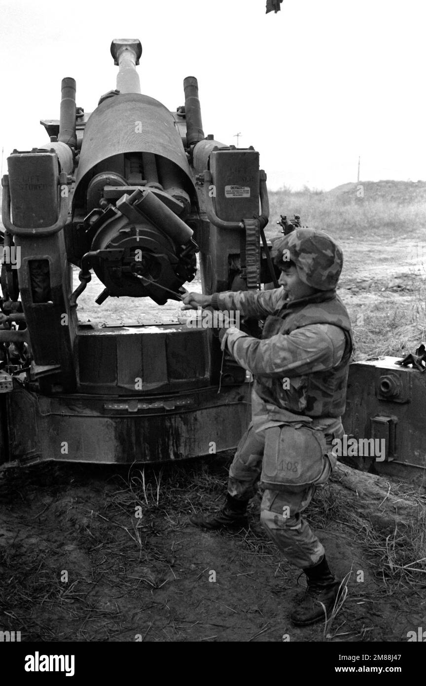 DM-SN-88-07923. Subject Operation/Series: BEAR HUNT Base: Uncheon ...