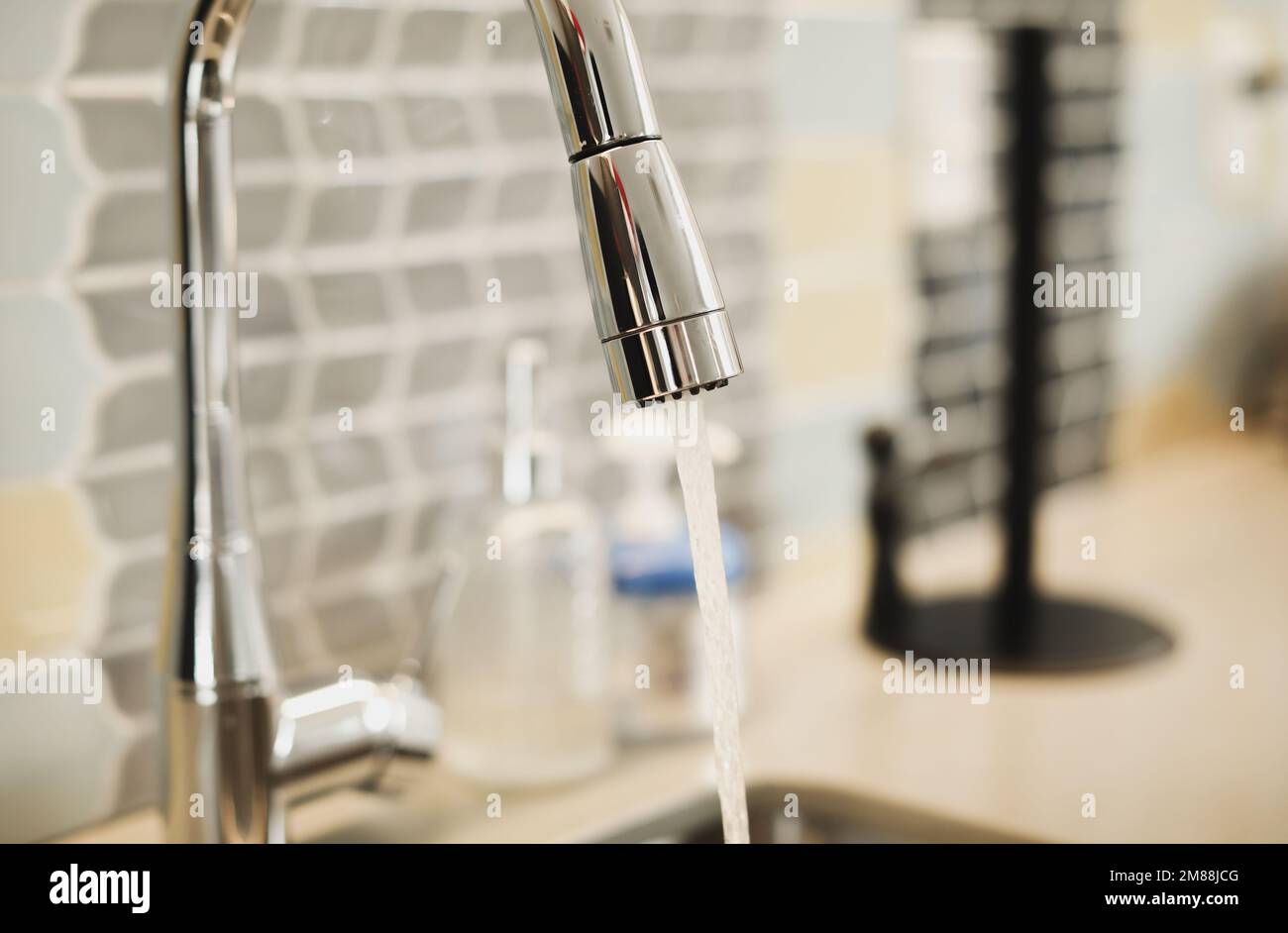 water skin drain kitchen faucet wash plumbing Stock Photo - Alamy