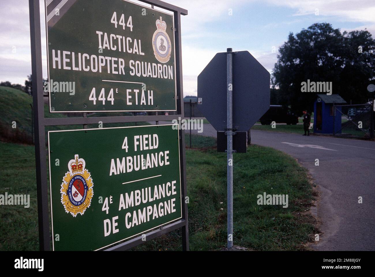 Deploy sign hi-res stock photography and images - Alamy