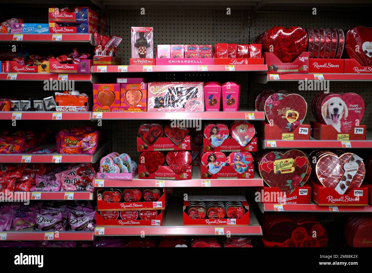 Walgreens valentines store
