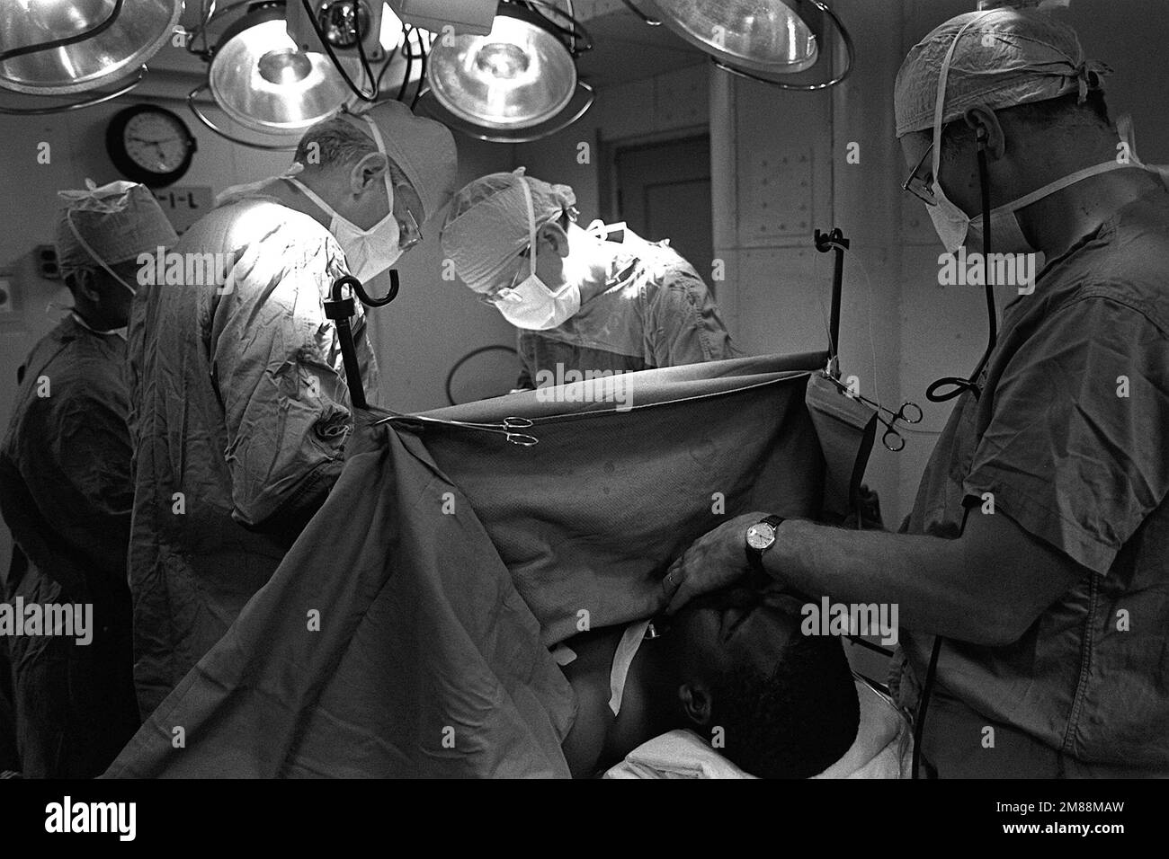 Navy surgery Black and White Stock Photos & Images - Alamy