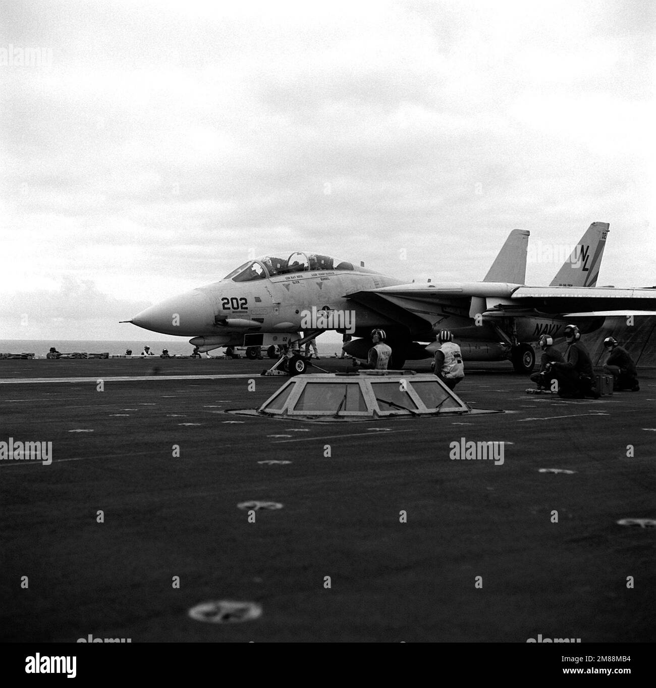 Catapult to launch Black and White Stock Photos & Images - Alamy