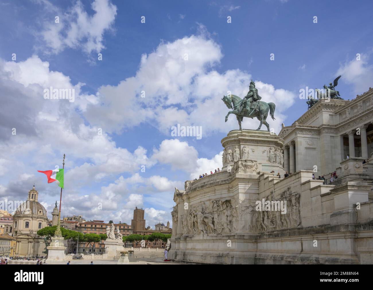 Equestrian statue of Victor-Emanuel Altare della Patria, Rome, Italy ...