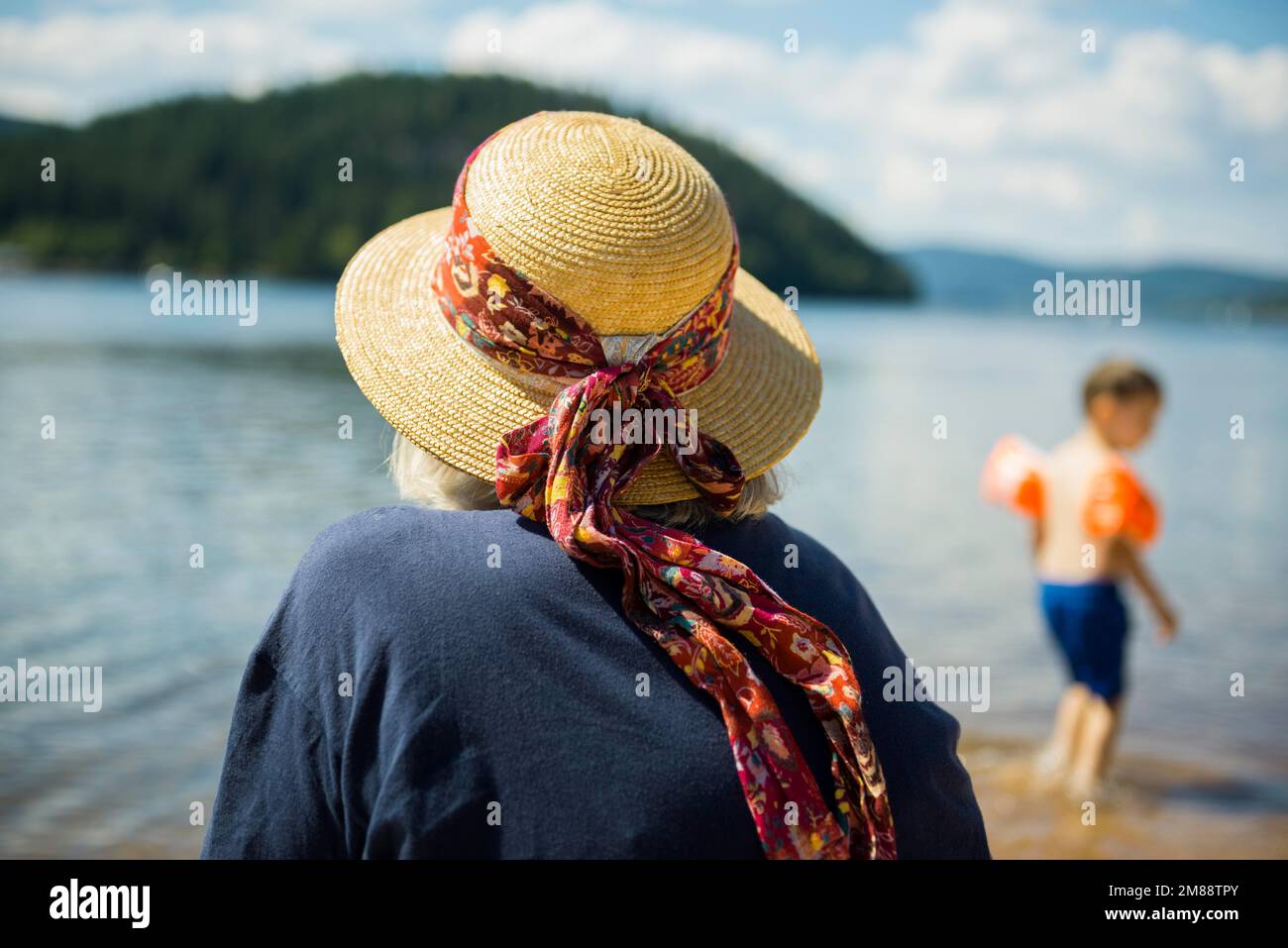 Bathing activity hi-res stock photography and images - Alamy