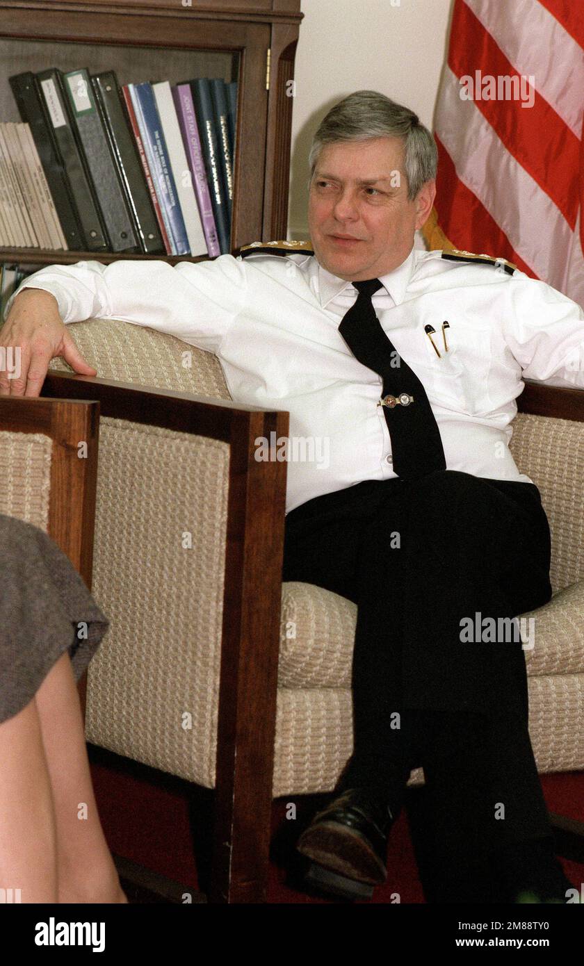 Director general of health services hi-res stock photography and images ...
