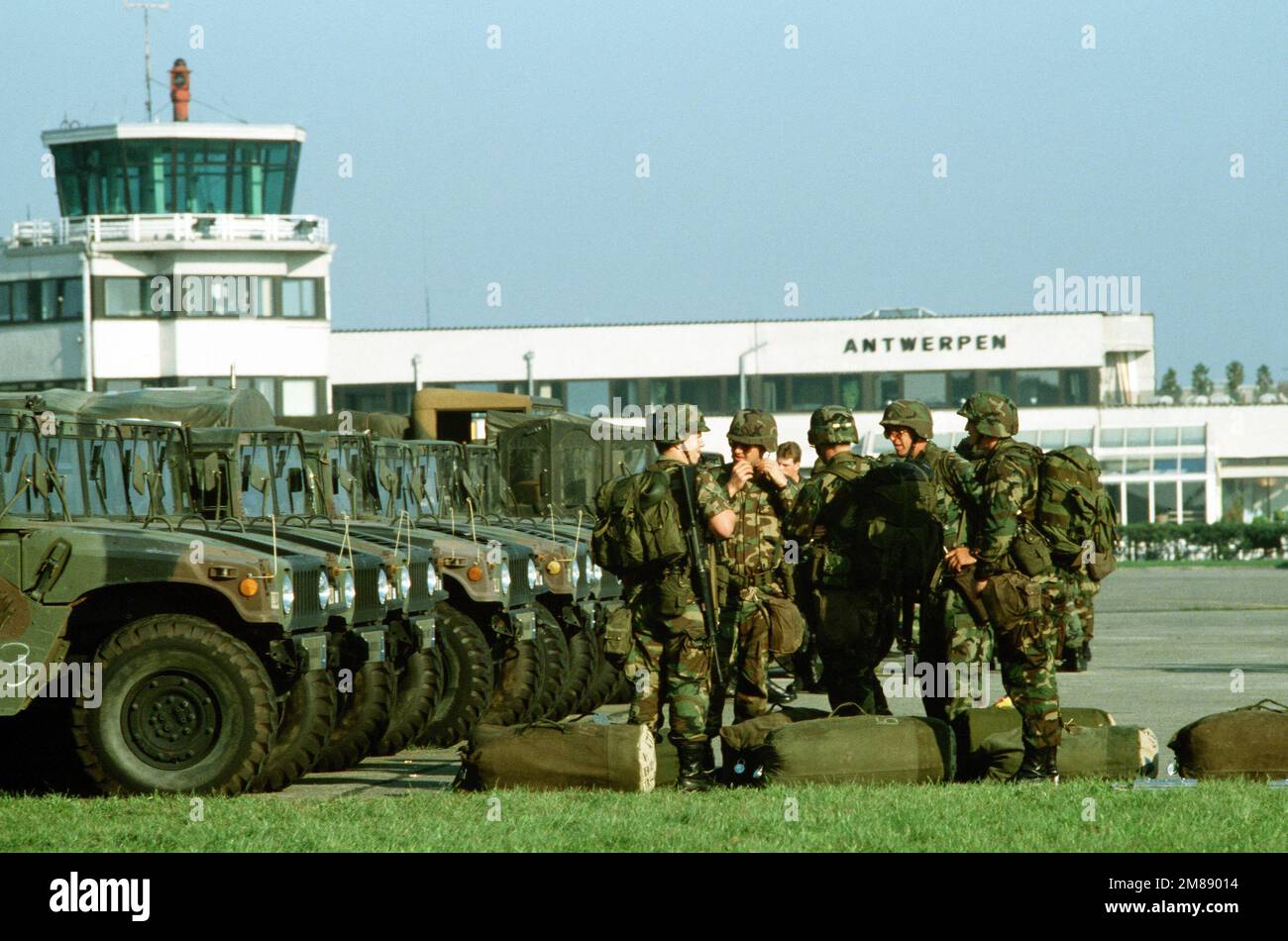 128th infantry battalion hi-res stock photography and images - Alamy