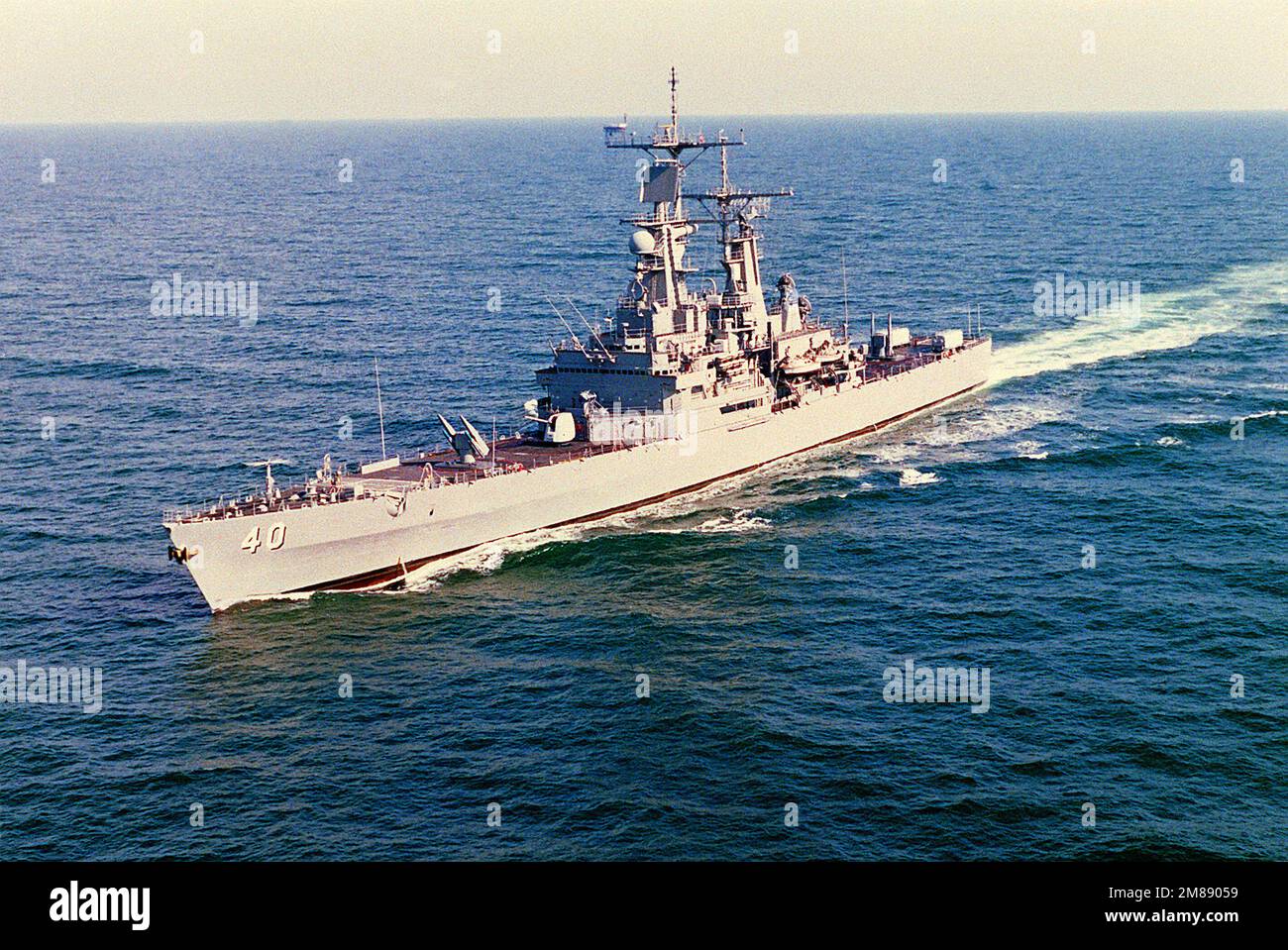 A port bow view of the nuclear-powered guided missile cruiser USS MISSISSIPPI (CGN-40) underway ...