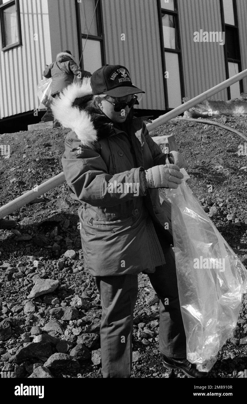 Military base antarctic Black and White Stock Photos & Images - Alamy