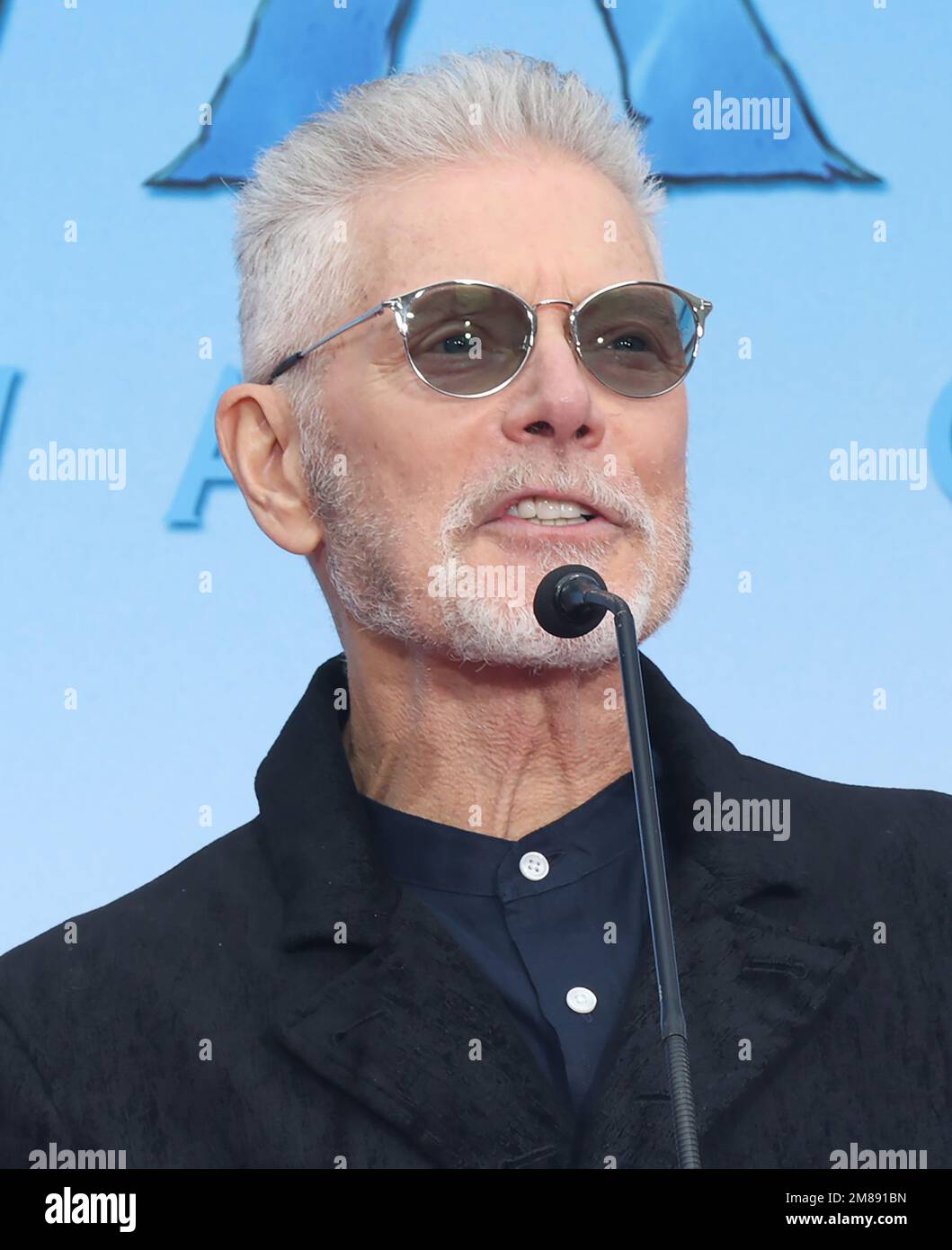 Hollywood, California, USA. 12th Jan, 2023. Stephen Lang. James Cameron ...