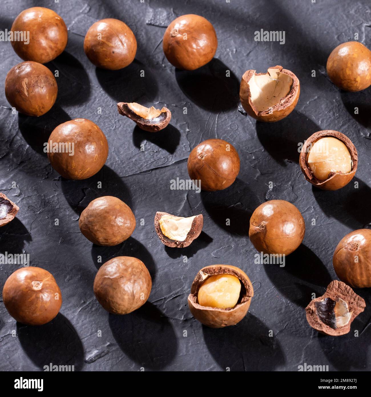 Macadamia integrifolia - Top view of macadamia nuts Stock Photo - Alamy