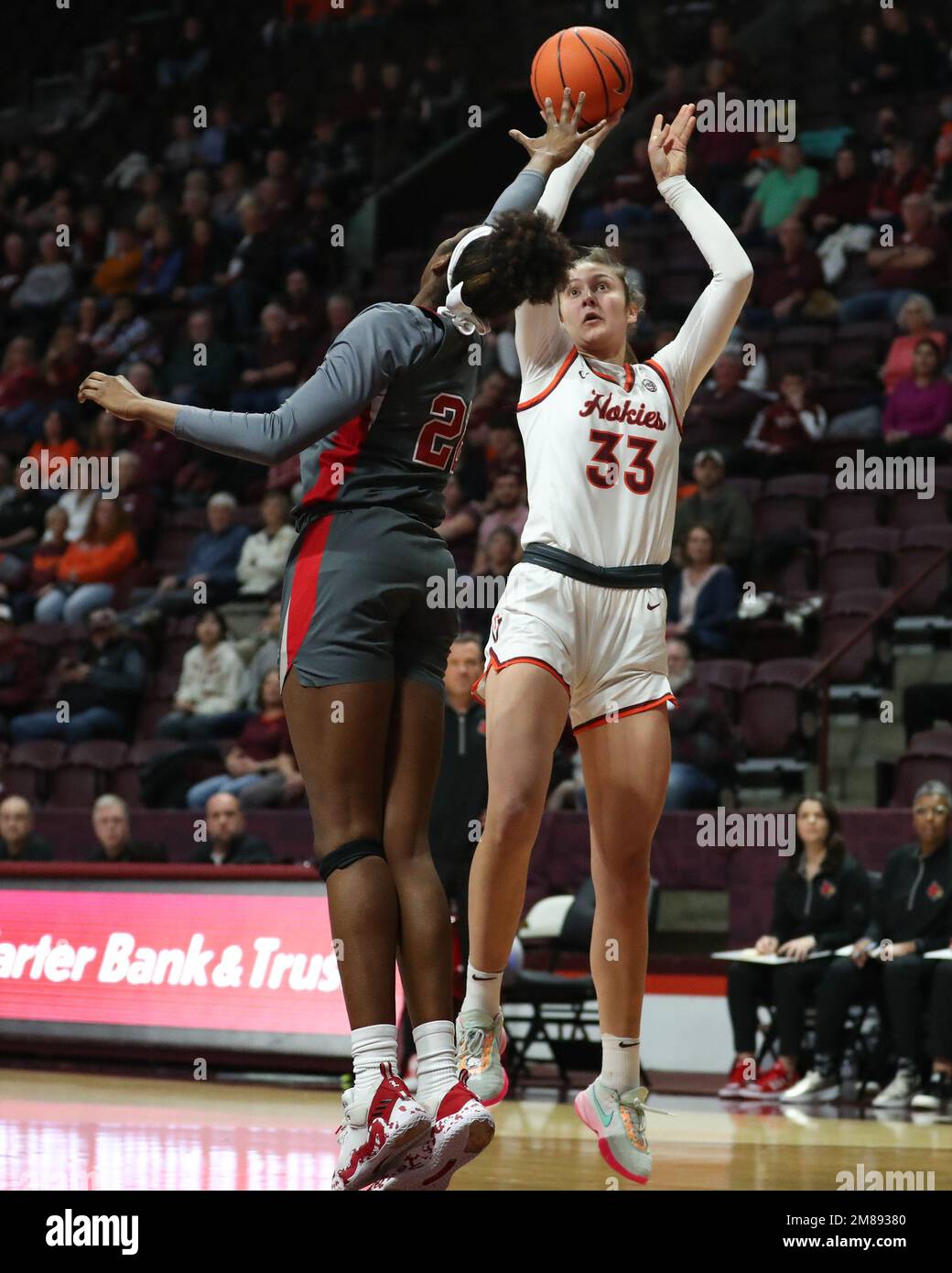 Elizabeth kitley hi-res stock photography and images - Alamy